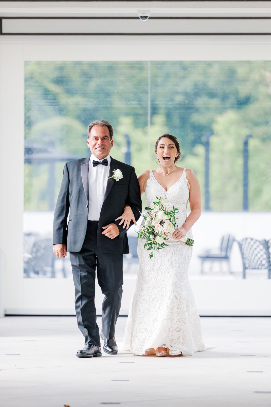 Epic and Candid Shadowbrook at Shrewsbury Wedding Photos