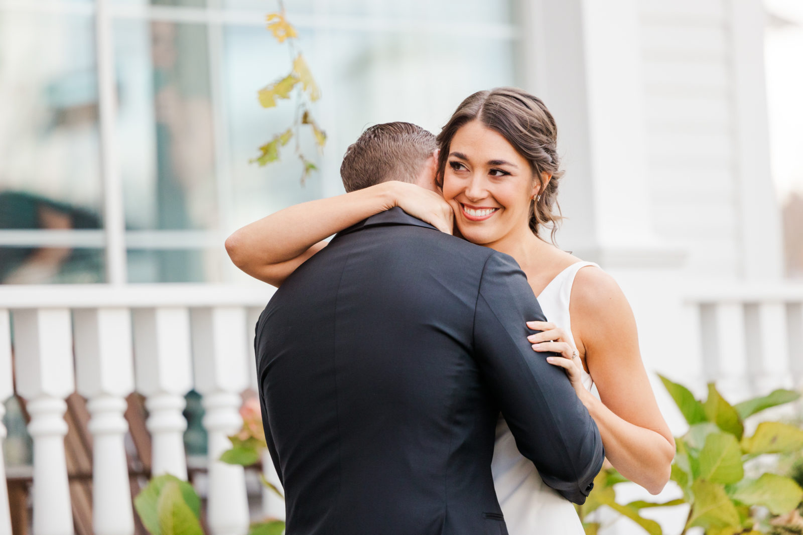 Romantic Branford House Wedding with Mystic Wedding Photos in CT