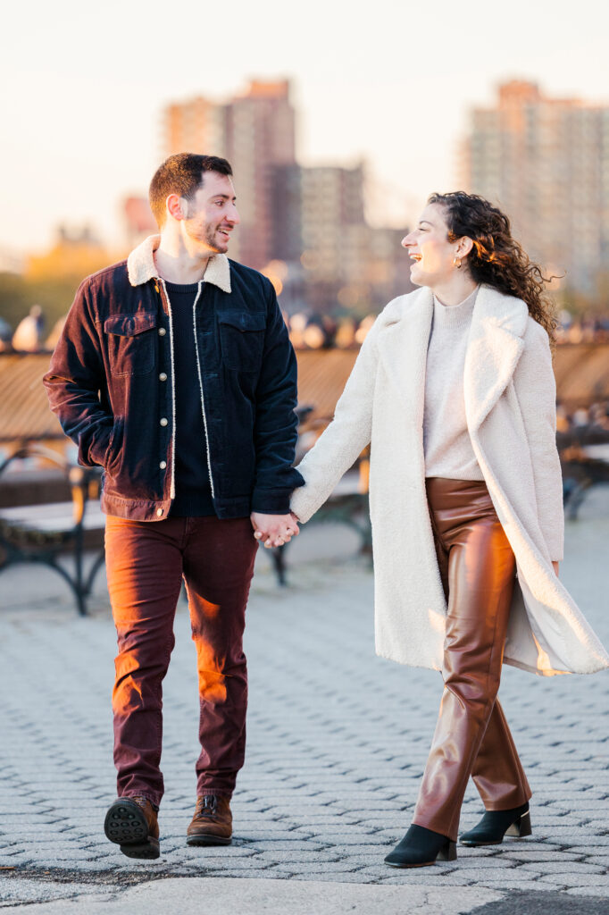 Glowing Sunrise Engagement Photos at Carl Schurz Park
