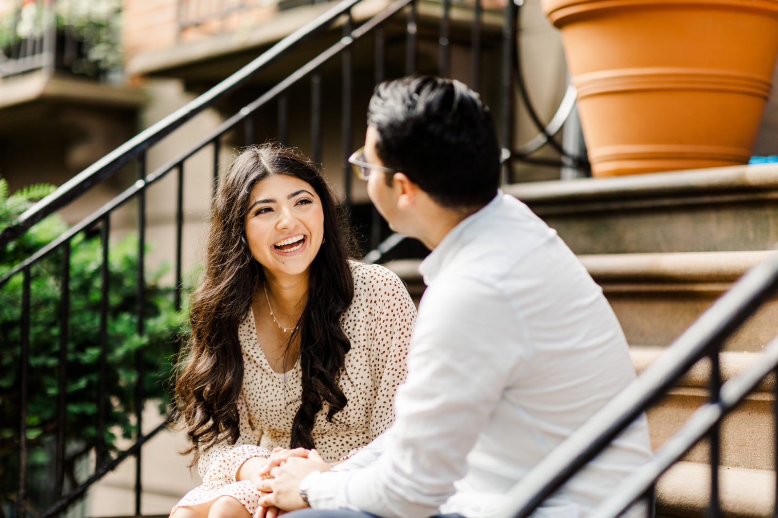 Top Engagement Photo Pose Ideas for Couples in Love
