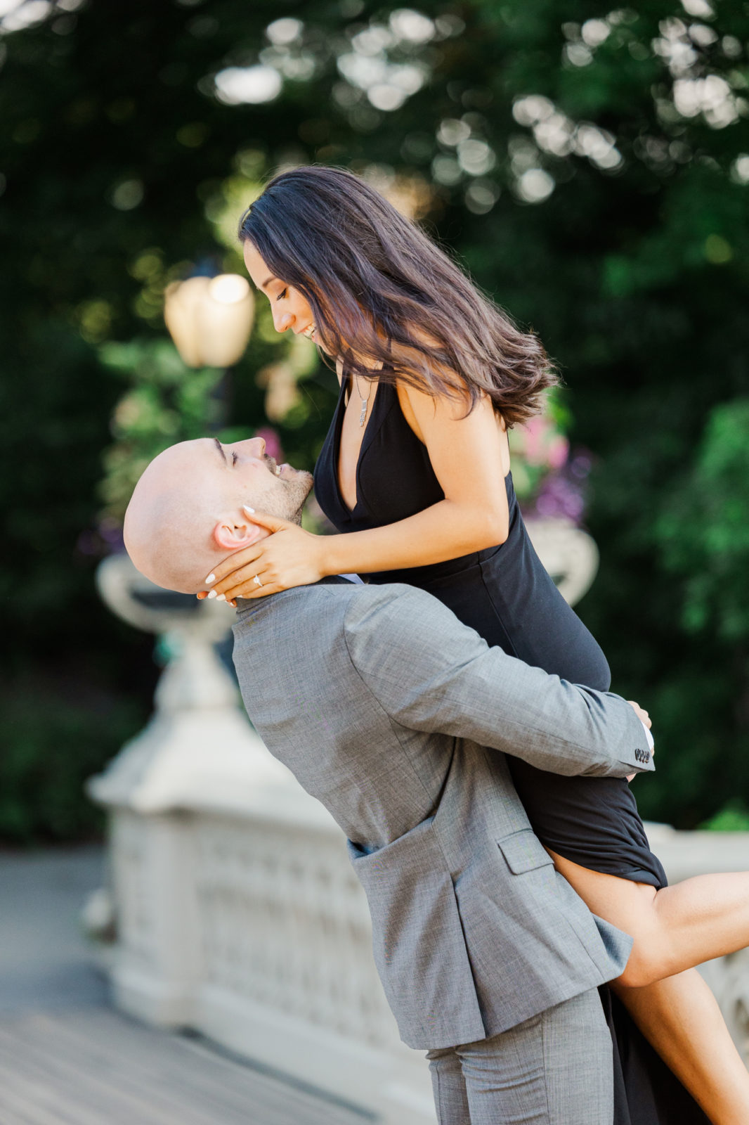 Tips to Feel Natural During Your Engagement Photo Shoot