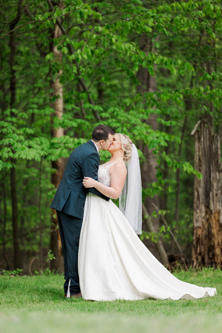 Hilton Pearl River Wedding Photos with Indoor Ceremony