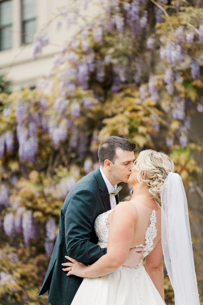 Hilton Pearl River Wedding Photos with Indoor Ceremony