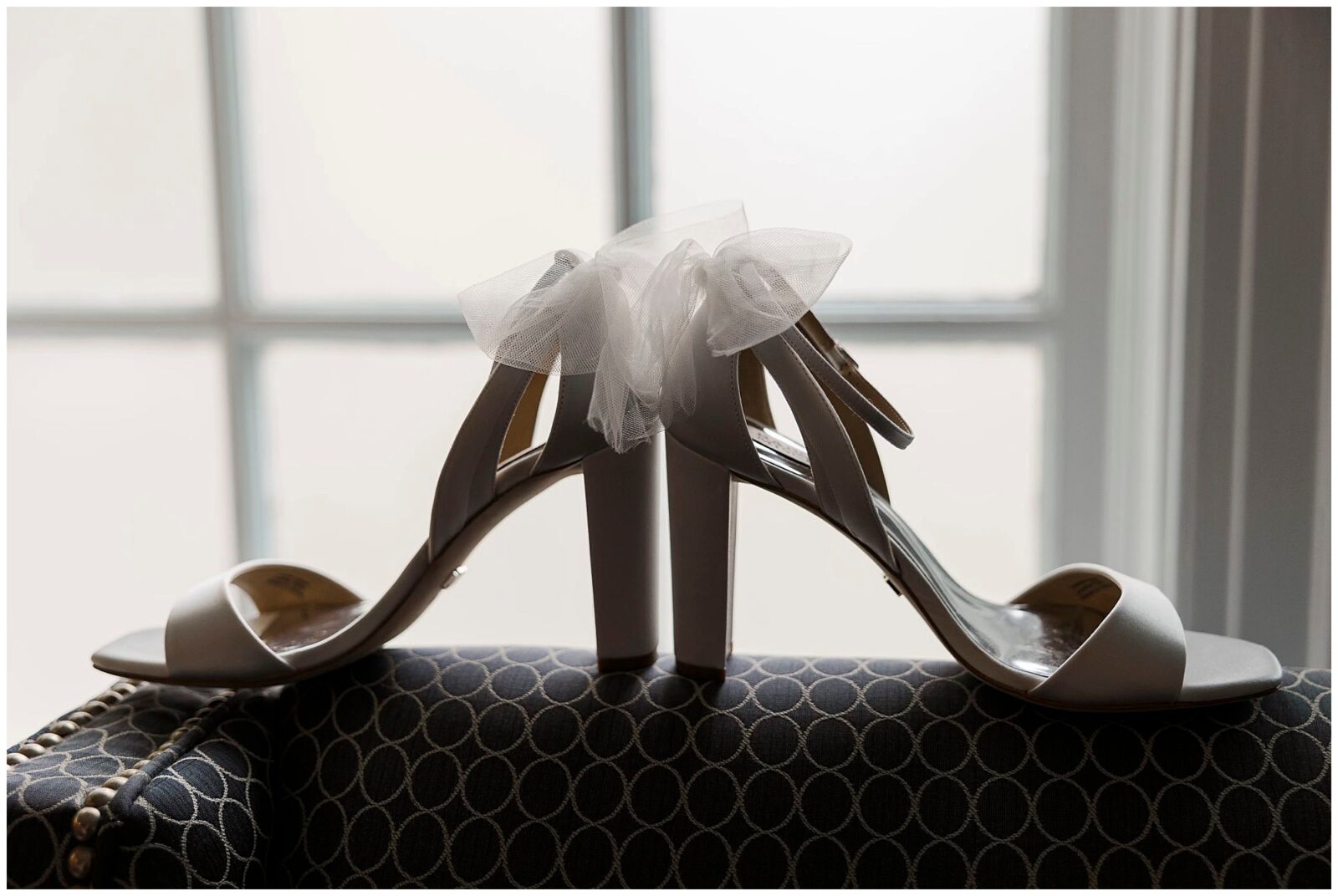 Stunning Tappan Hill Mansion Wedding with Indoor Ceremony